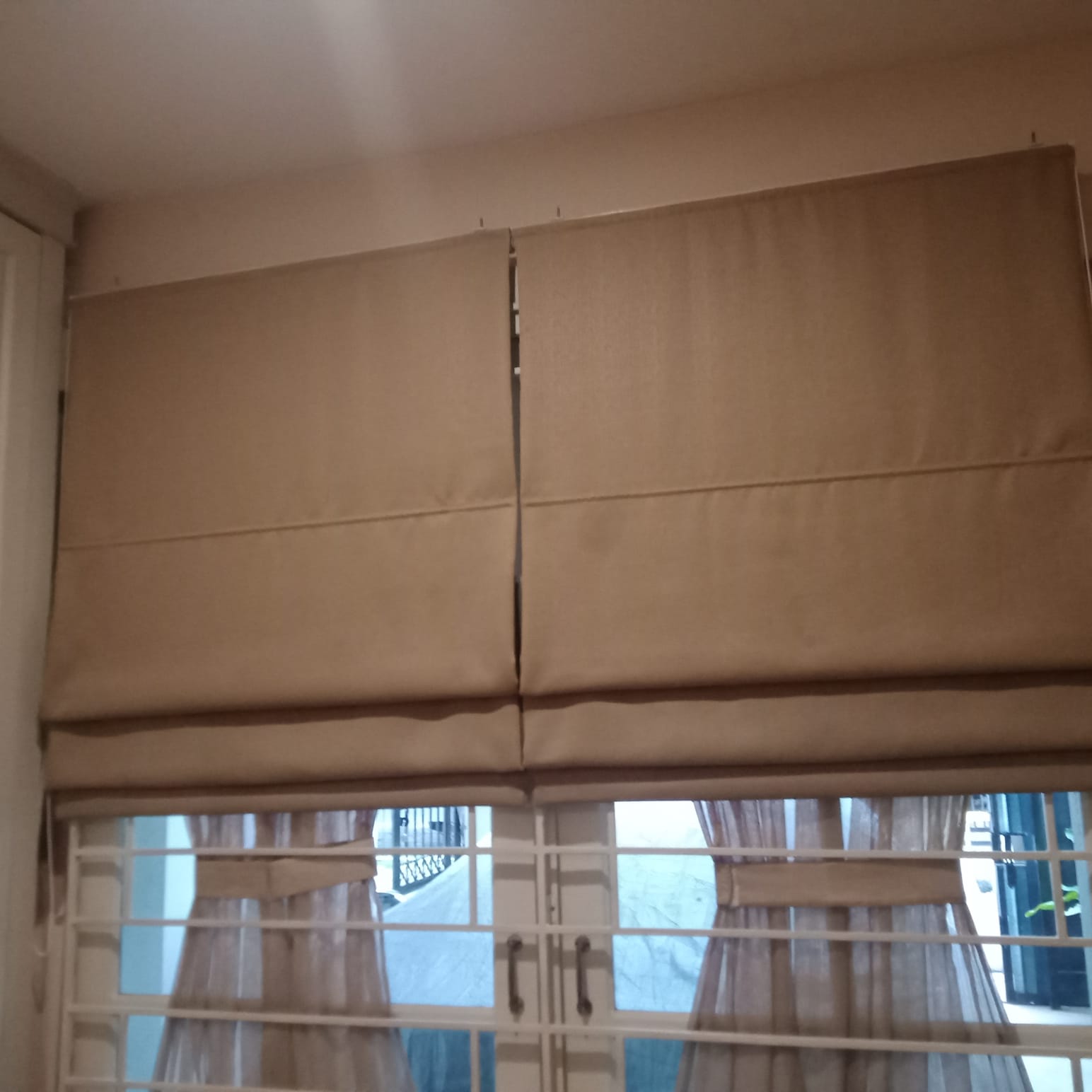 15 Wallpaper Dinding Ruang Makan Minimalis Terbaik - Bisma Gorden